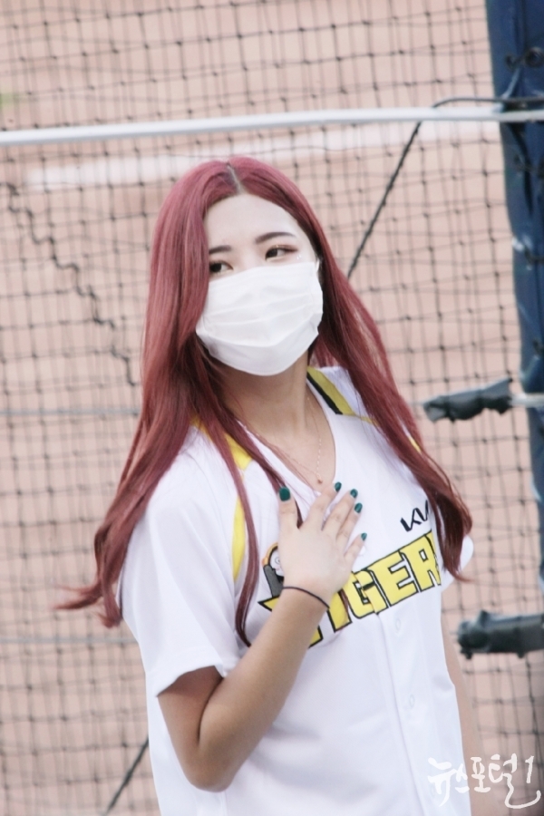 [포토]2021 MY CAR KBO리그 8월 22일 기아챔피언스필드에서기아타이거즈치어리더이이슬